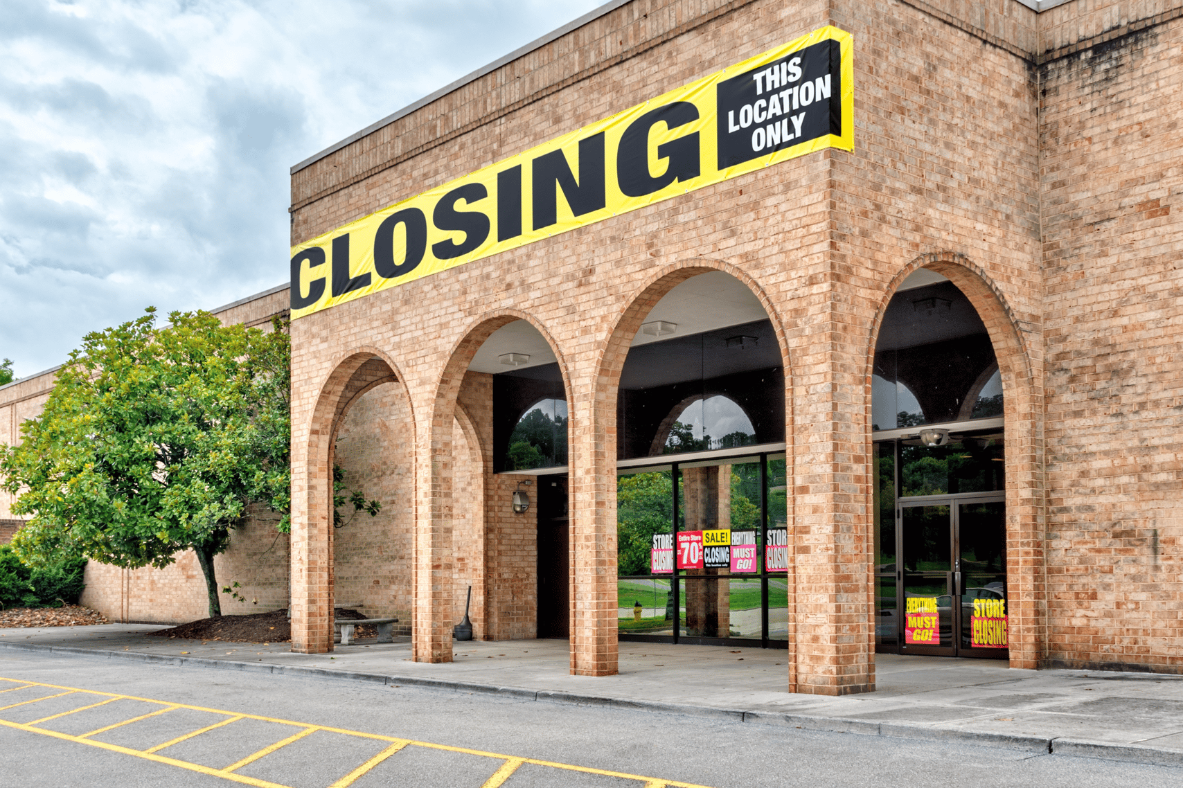 What Do These Big Store Closings Really Mean for Independent Retailers?